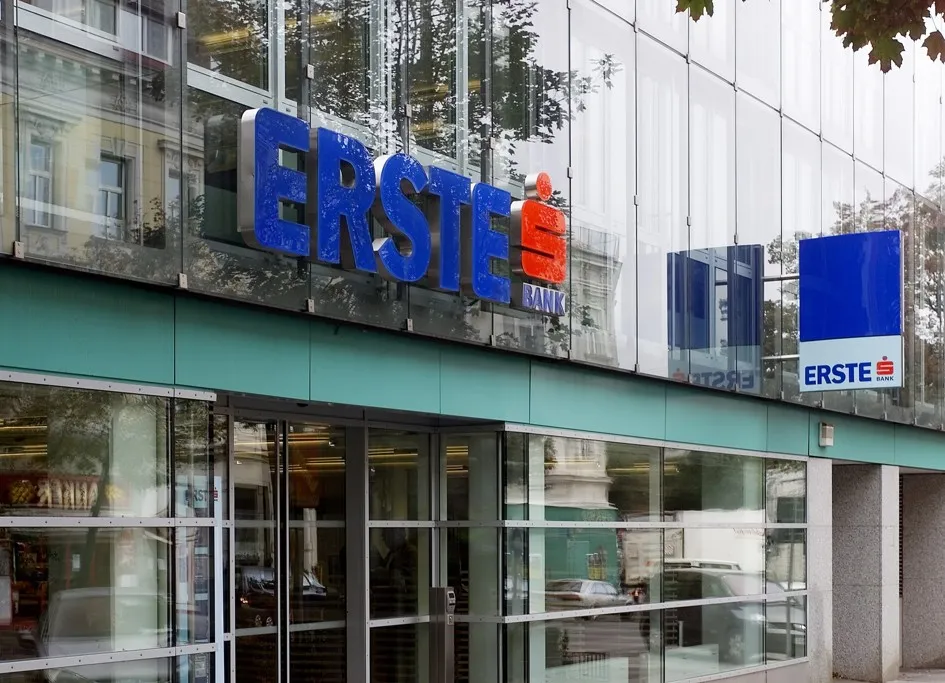 Erste Group Bank loni vydělala 1,26 miliardy eur, společnost zamýšlí ...