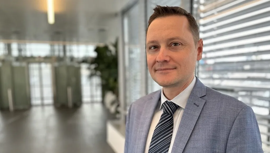 Akcie a dluhopisy: Jan Macek (Conseq IM) a jeho dva konkrétní ...